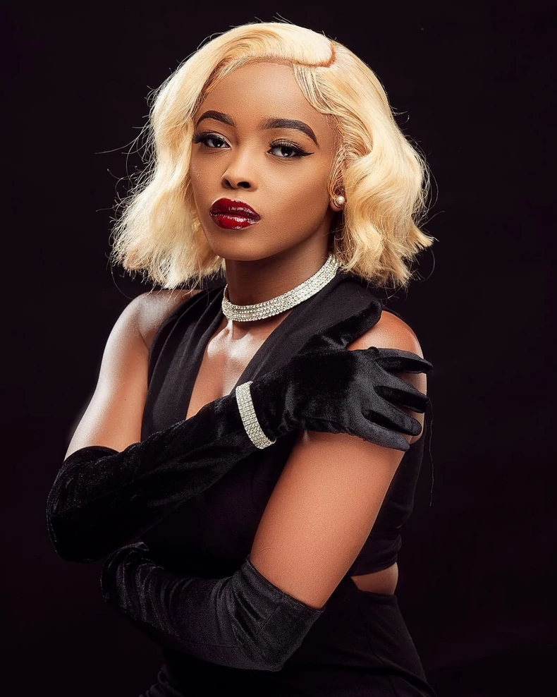 Azeezah: Meet the New 10 0ver 10 Host – Switch News